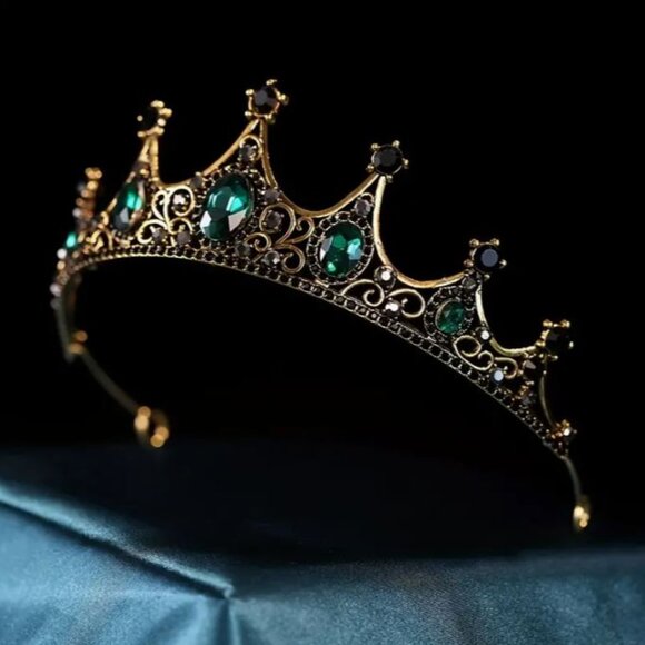 Accessories | New Emerald And Black Crystal Studded Gold Tiara Princess ...